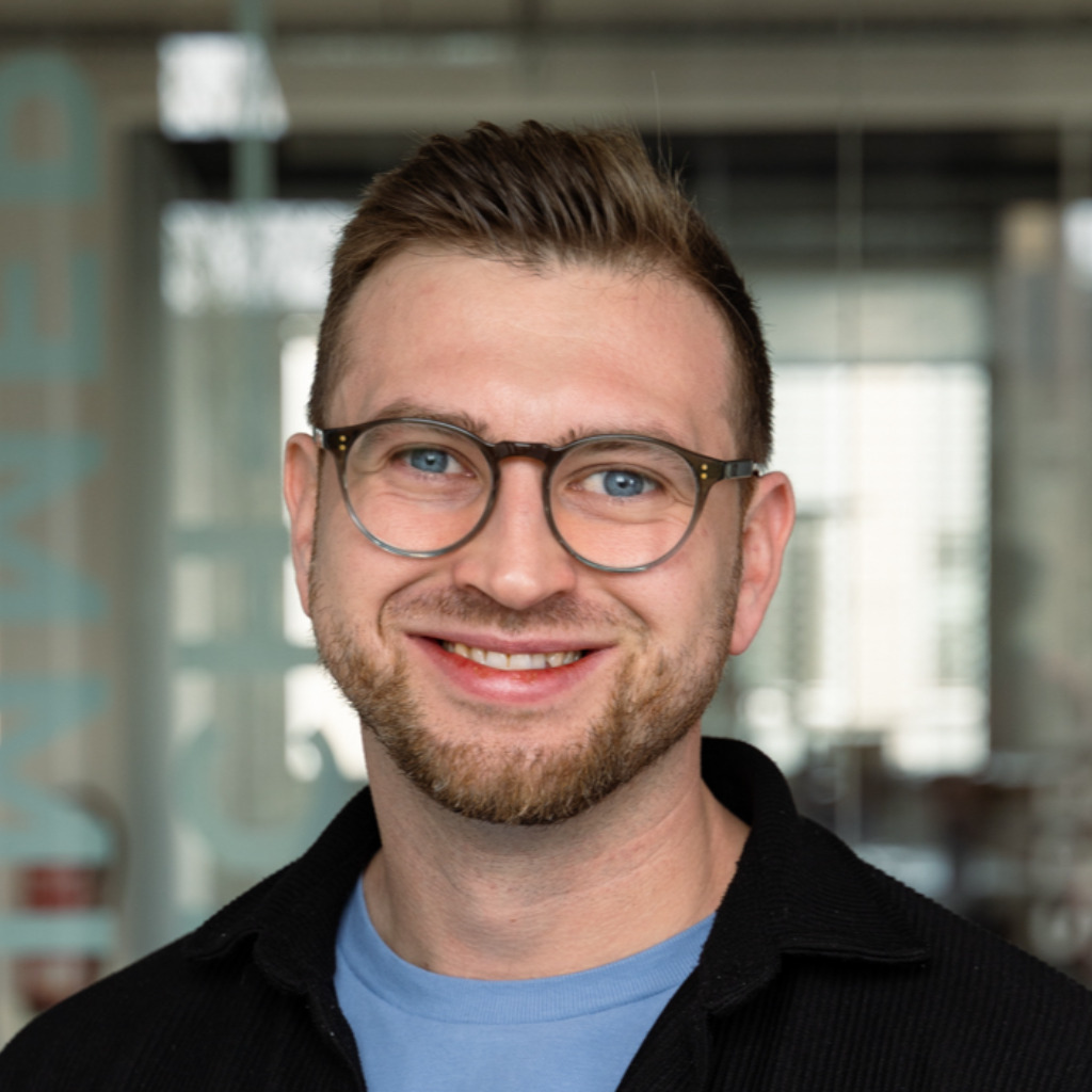 Alexander Niemann - Global Strategy Director - PHD Worldwide | XING