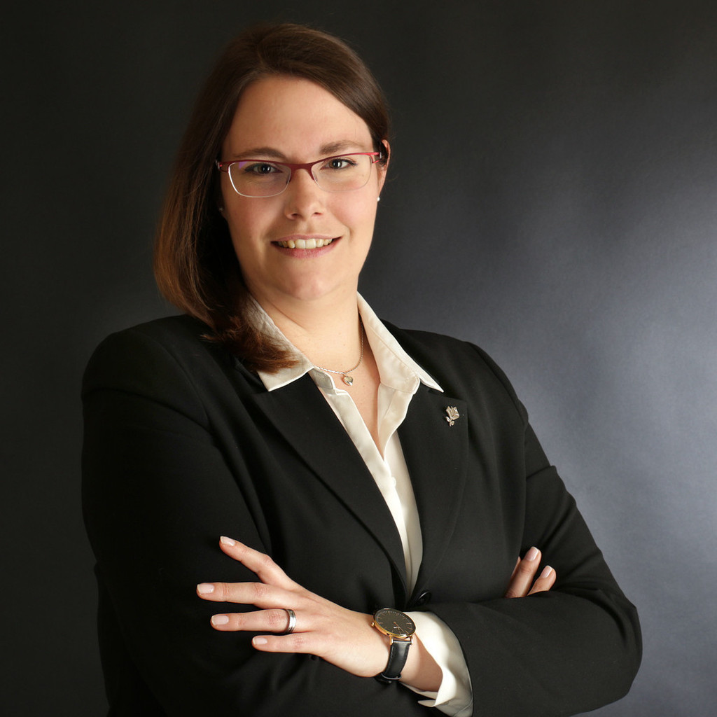 Julia Zimmermann - Customer Service Representative - Evonik Industries ...