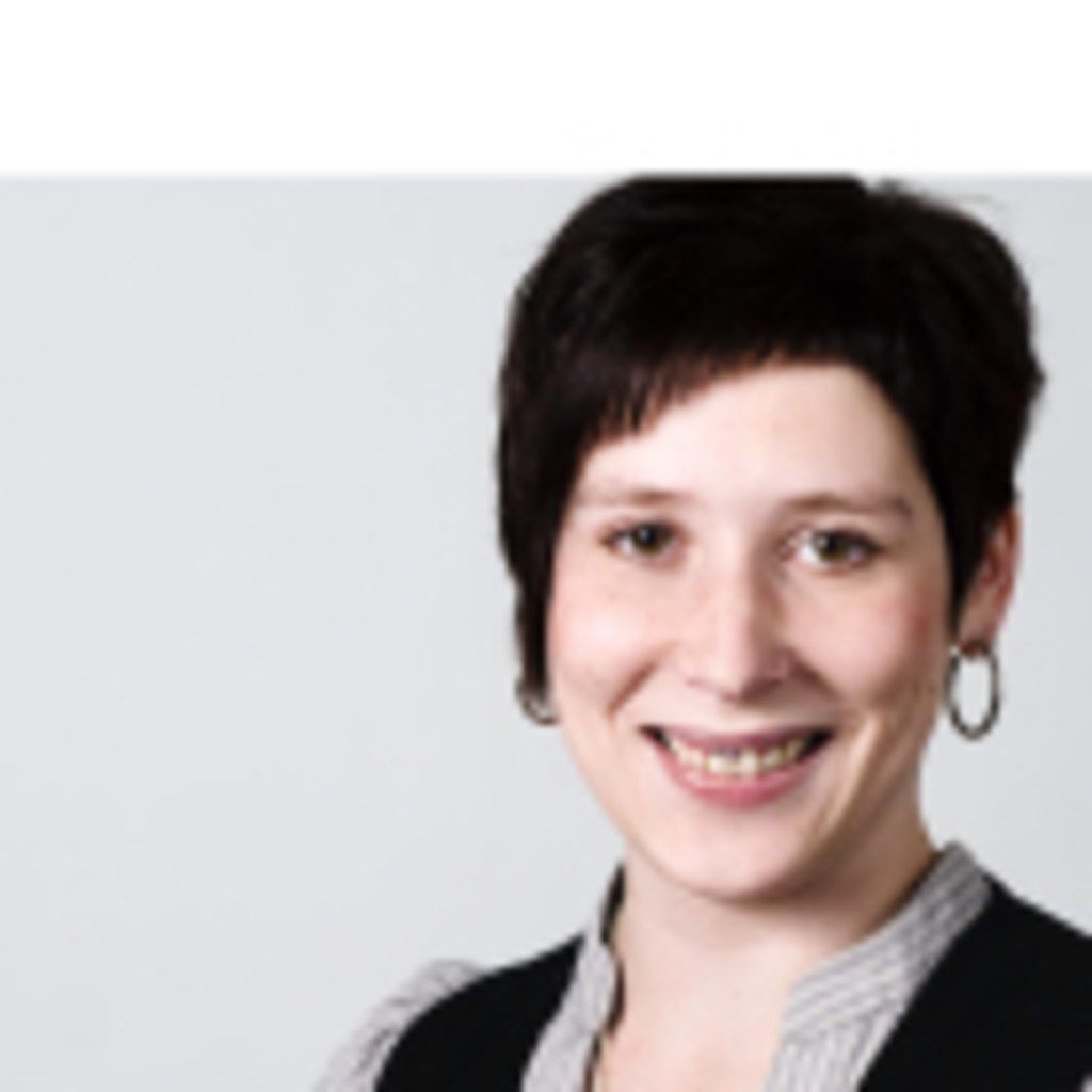 Henze aus Hamburg in der Personensuche von Das Telefonbuch