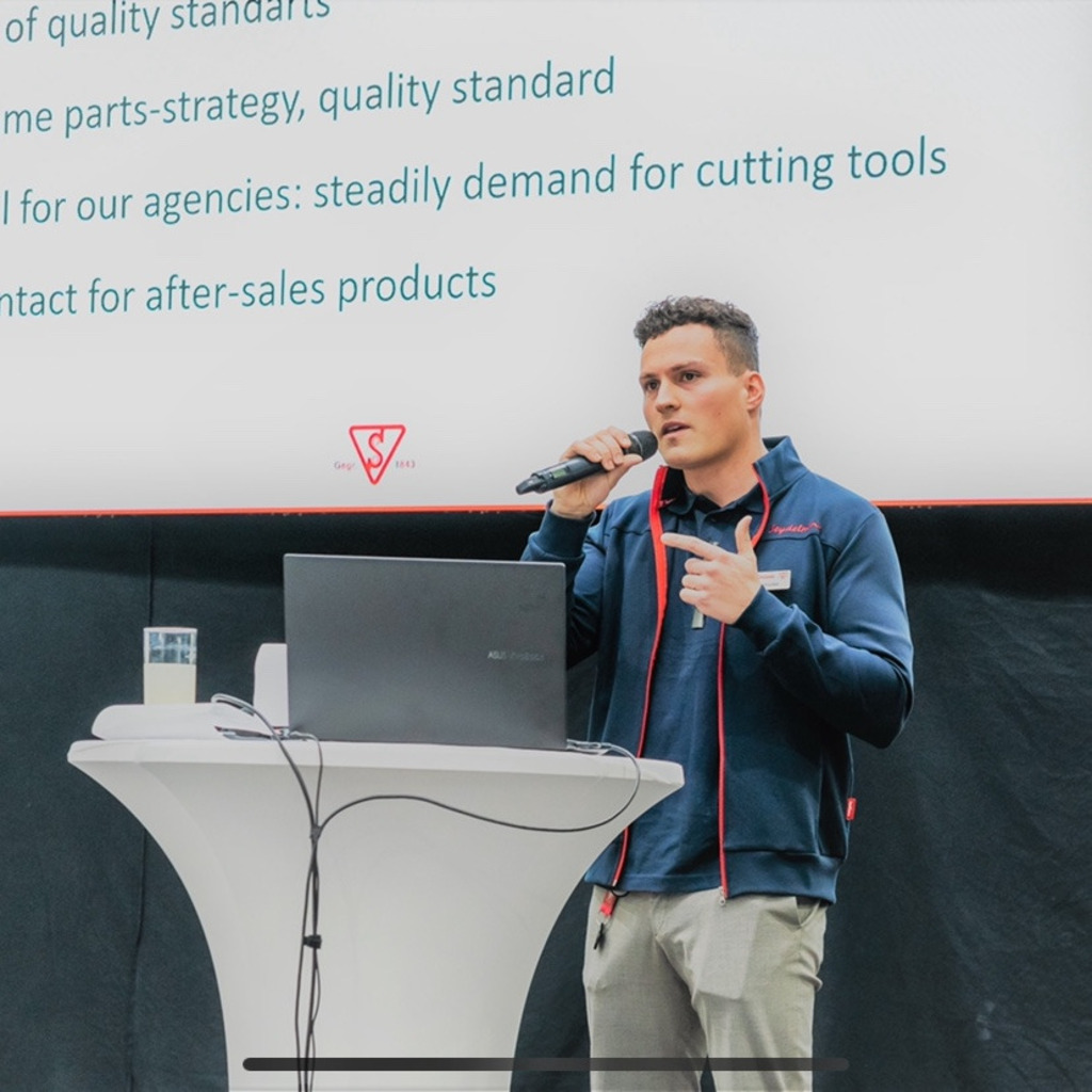 Tim Schuster - Betriebsleitung - Maschinenfabrik Seydelmann KG | XING