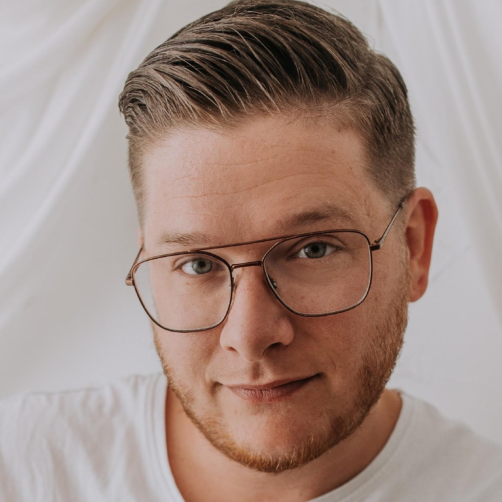 Kevin Dapper - Online-Marketing Manager // Middle Management ...