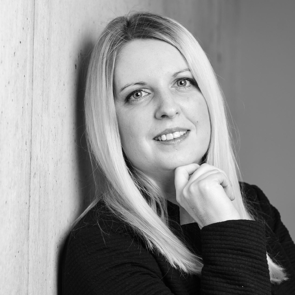 Jennifer Engelmann - Sachbearbeiterin Logistik/ Zollsachbearbeiterin ...