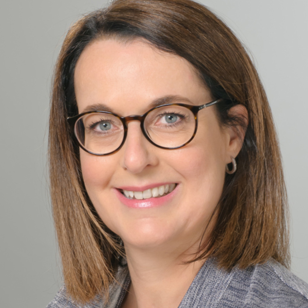 Kitty Zenker - Vertrieb und Großkundenbetreuung - Compador ...