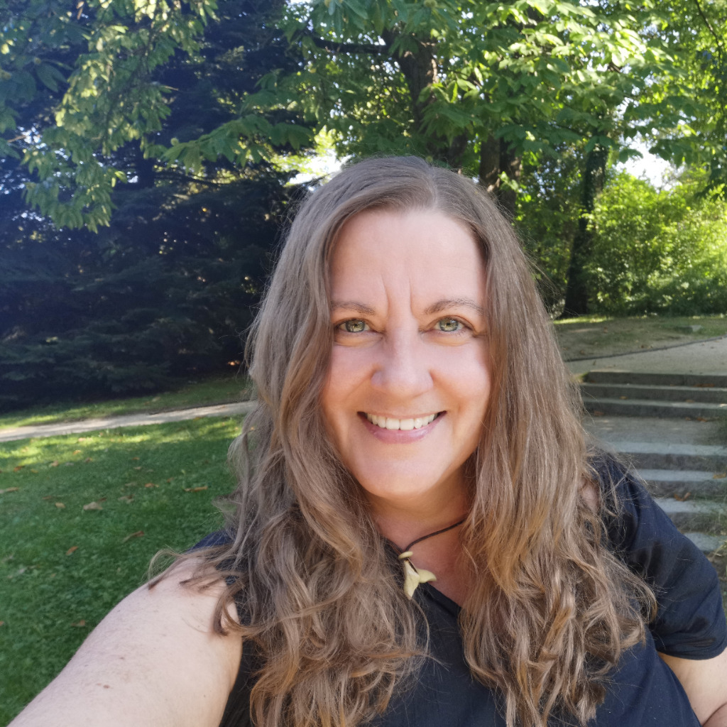 Daniela van der Roer - Assistentin des Insolvenzverwalters - BEURLE ...