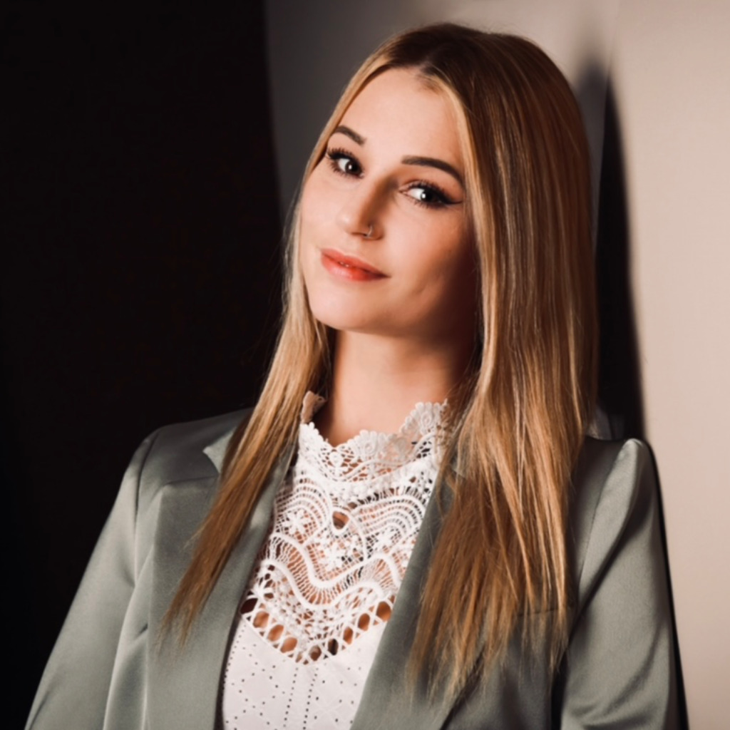 Katrin Belzner - Kreditorenbuchhalter - Apollo Optik Holding GmbH & Co ...