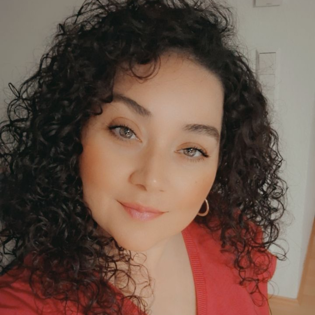 Arzu Celik - Kaufmännische Sachbearbeiterin - TÜV SÜD Auto Service GmbH - TÜV SÜD Gruppe | XING