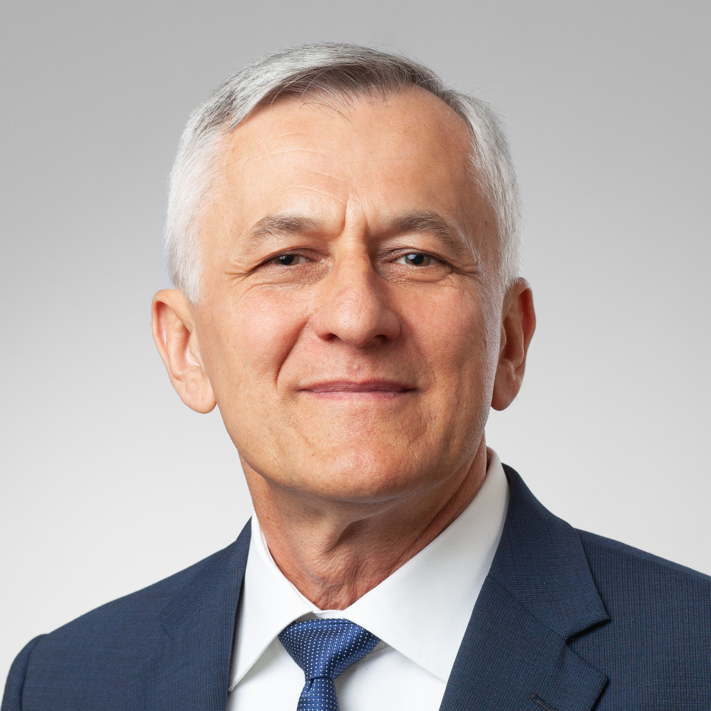 Peter Sadowski - Senior IT Consultant - Software Configuration ...