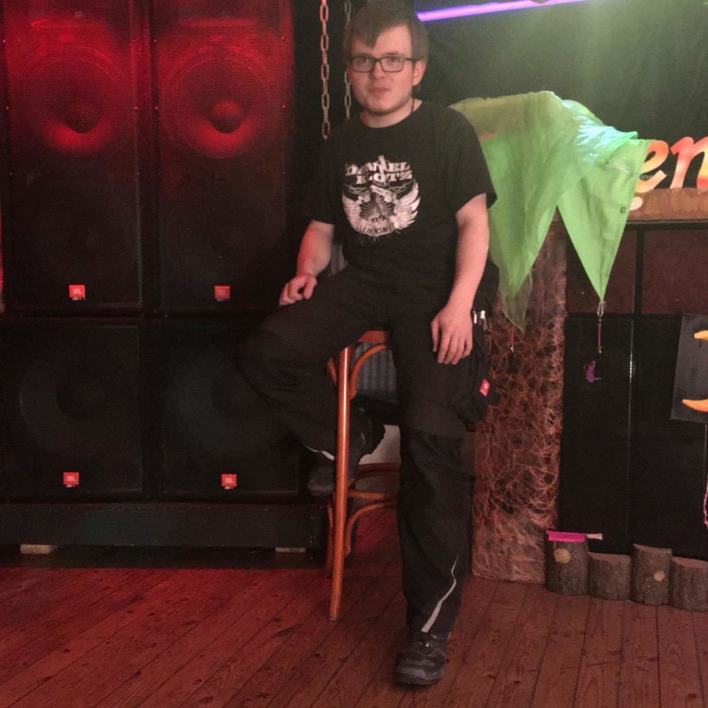 Tim Menke - Inhaber - Stagetech Veranstaltungstechnik | XING