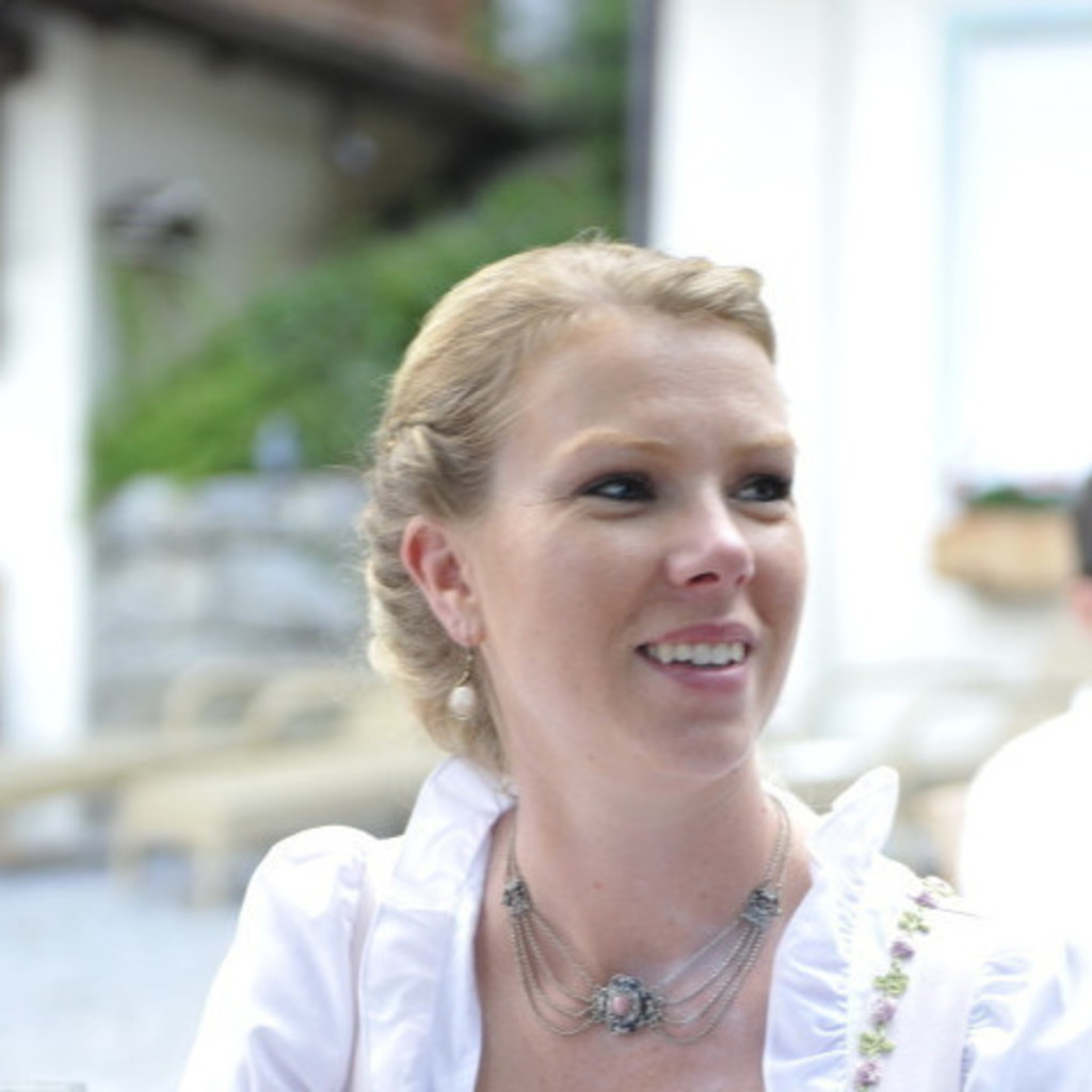 Rauh aus München in der Personensuche von Das Telefonbuch