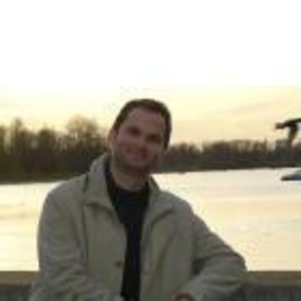 Marc Serra - coordinador centro de control de red - al-pi ...