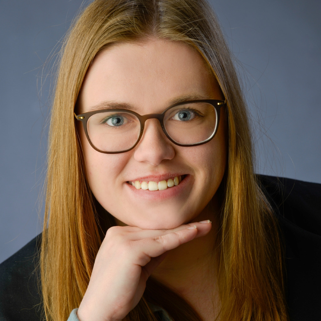 Caroline Huwer - Technische Mitarbeiterin Produktmanagement - Christian ...