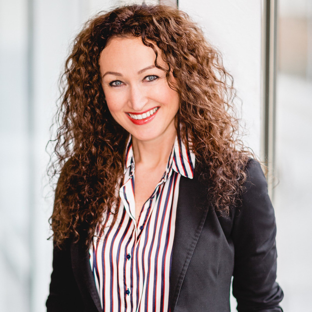 Anna Rapp - Vermittlung von 24-Stunden-Seniorenbetreuung - Private ...