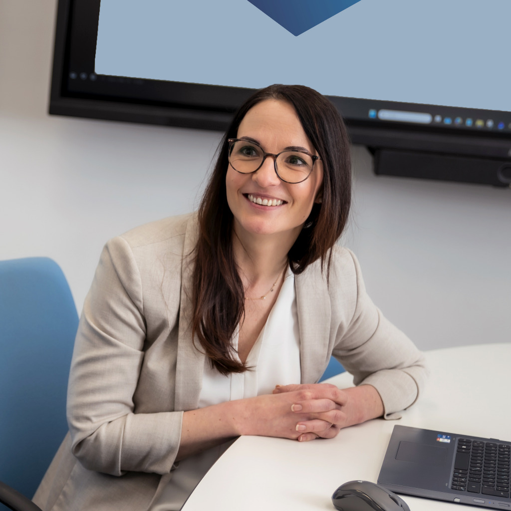 Christin Nolte - Assistentin der Geschäftsleitung - GSL Groß GmbH | XING