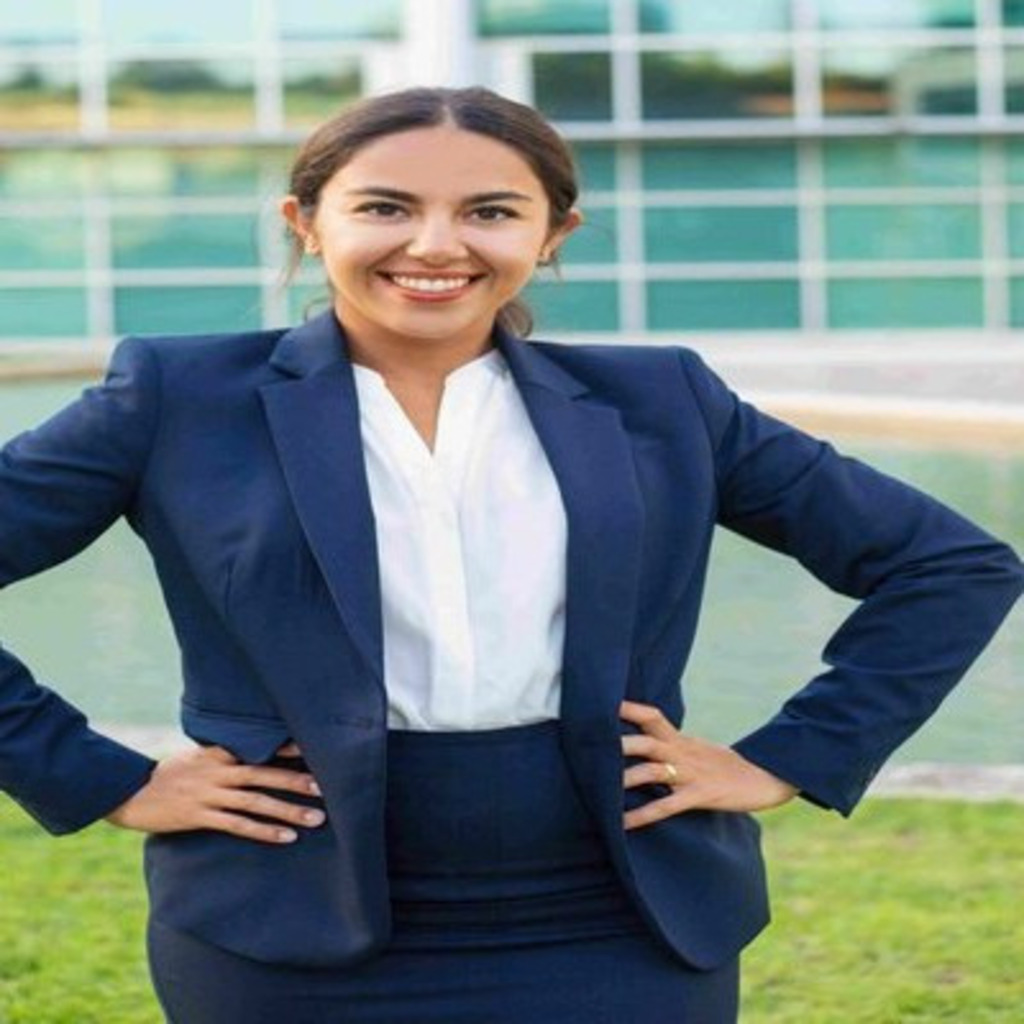 Wajeeha Waseem - Real Estate Agent - LBD Marketing https://lbdmarketing ...