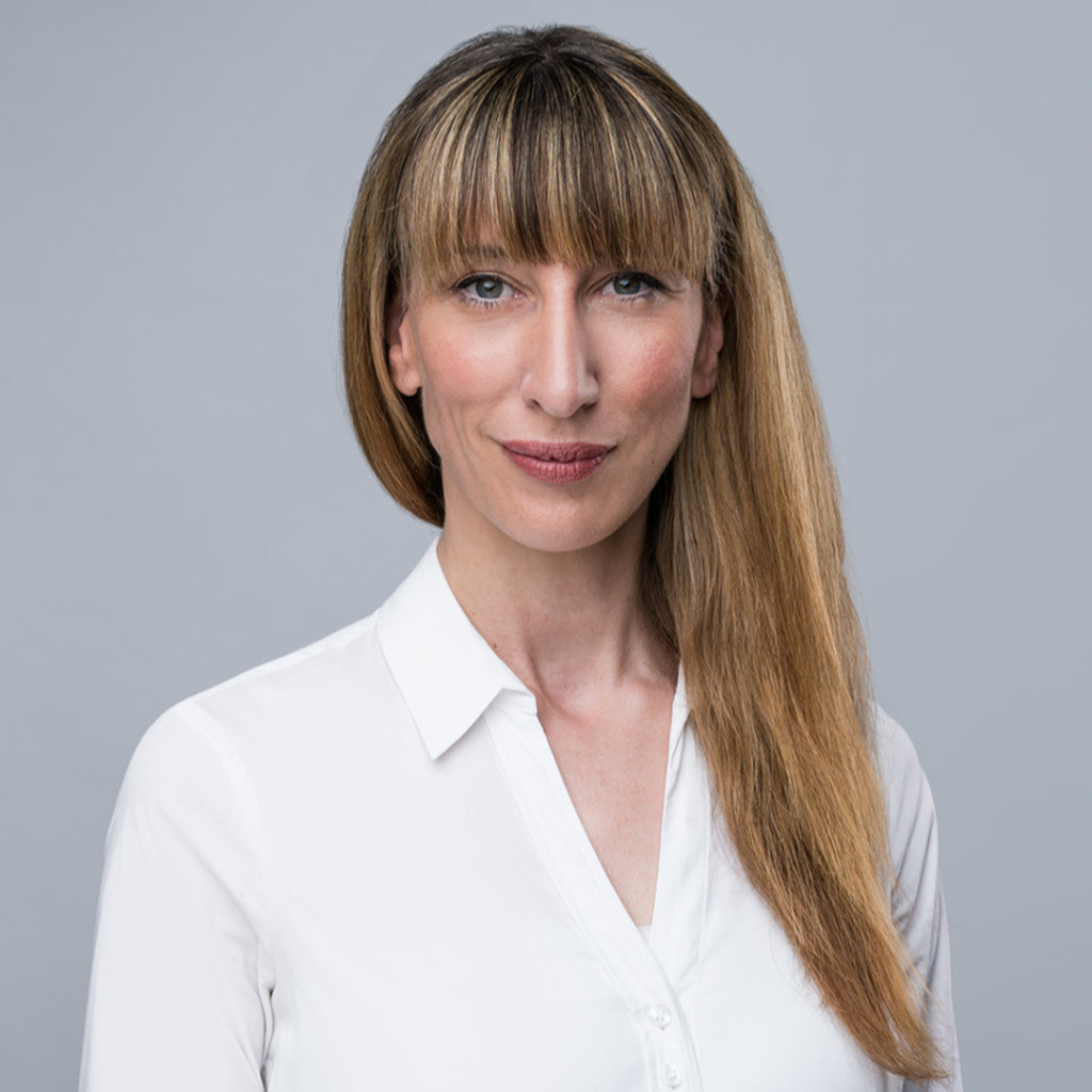 Diana Bremer - Leiterin Unternehmenskommunikation - Stiftung ...