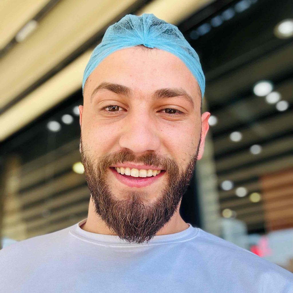 Obaida Alshofe - Barista - Chocolatebar/dib&dib/ | XING