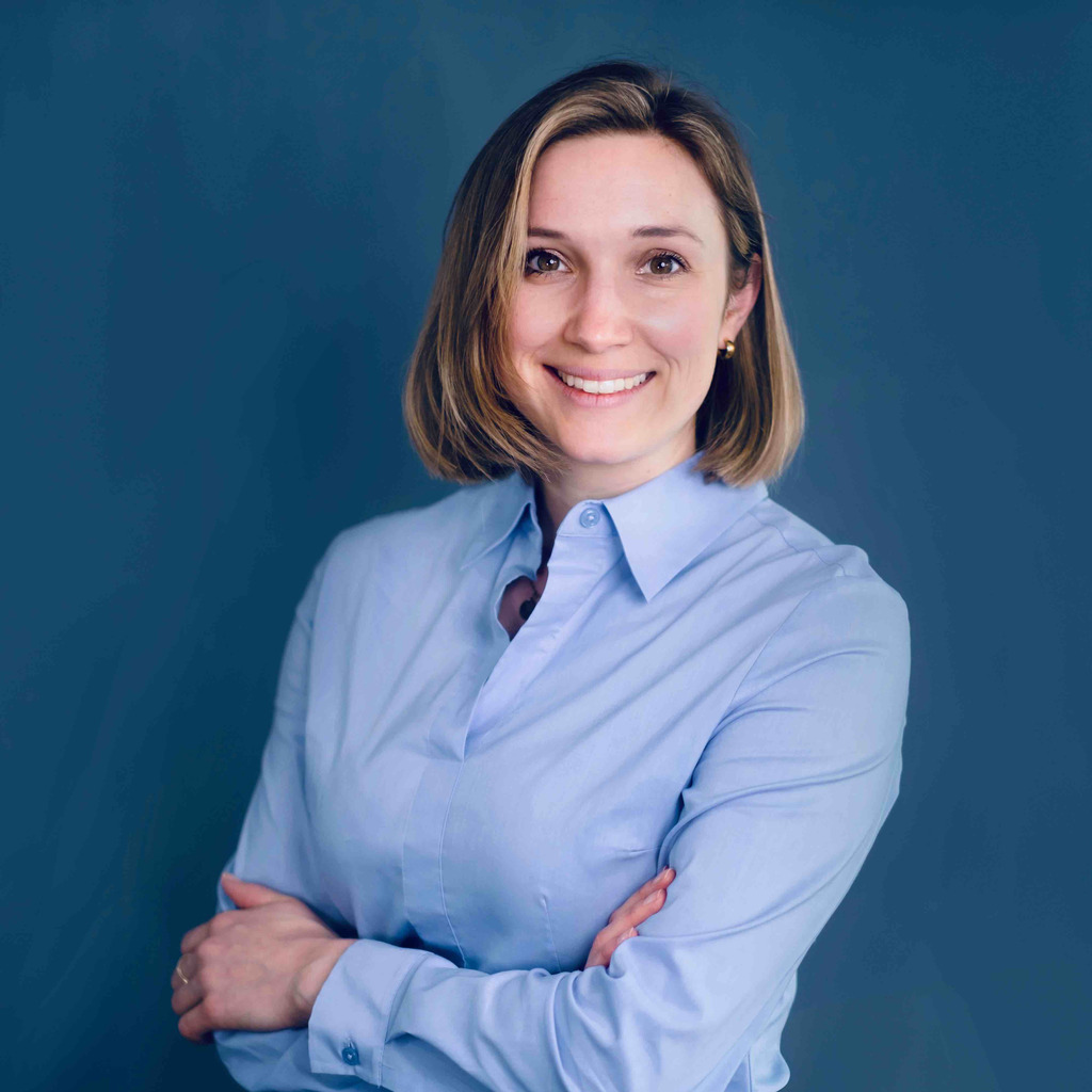 Alexandra Riester-Gnädinger - Managing Consultant Strategy ...