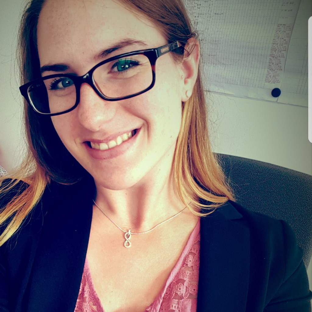 Kim Nora Ideker - Mitarbeiterin in der Verkaufsabwicklung - BGH SL ...