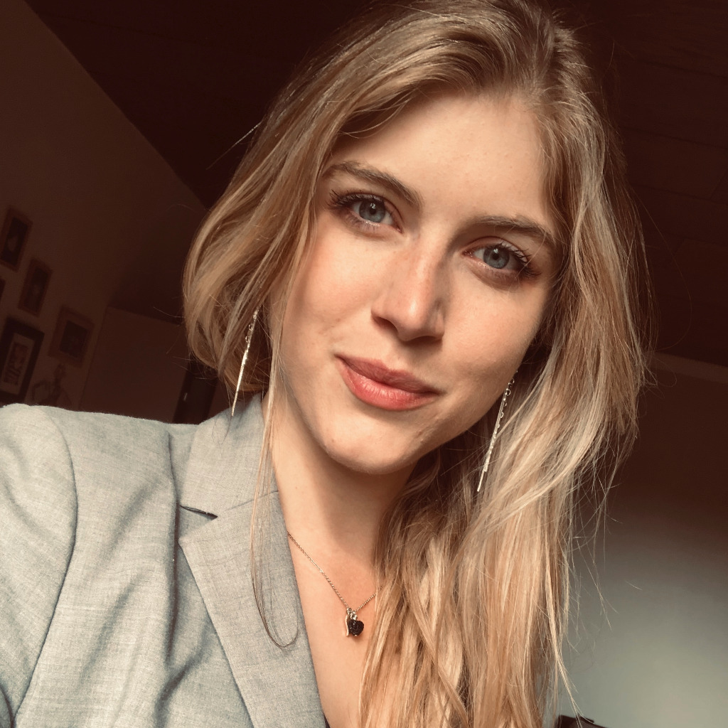 Michelle Hamburg's Instagram, Twitter & Facebook on IDCrawl