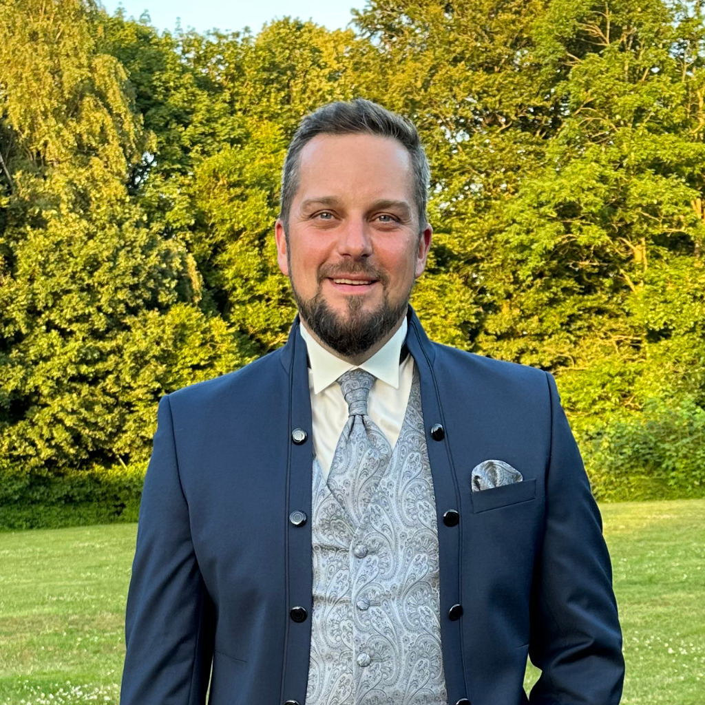 Marco Schlüter - Geschäftsführung - DWT Betonrückbau-Erdbewegung | XING