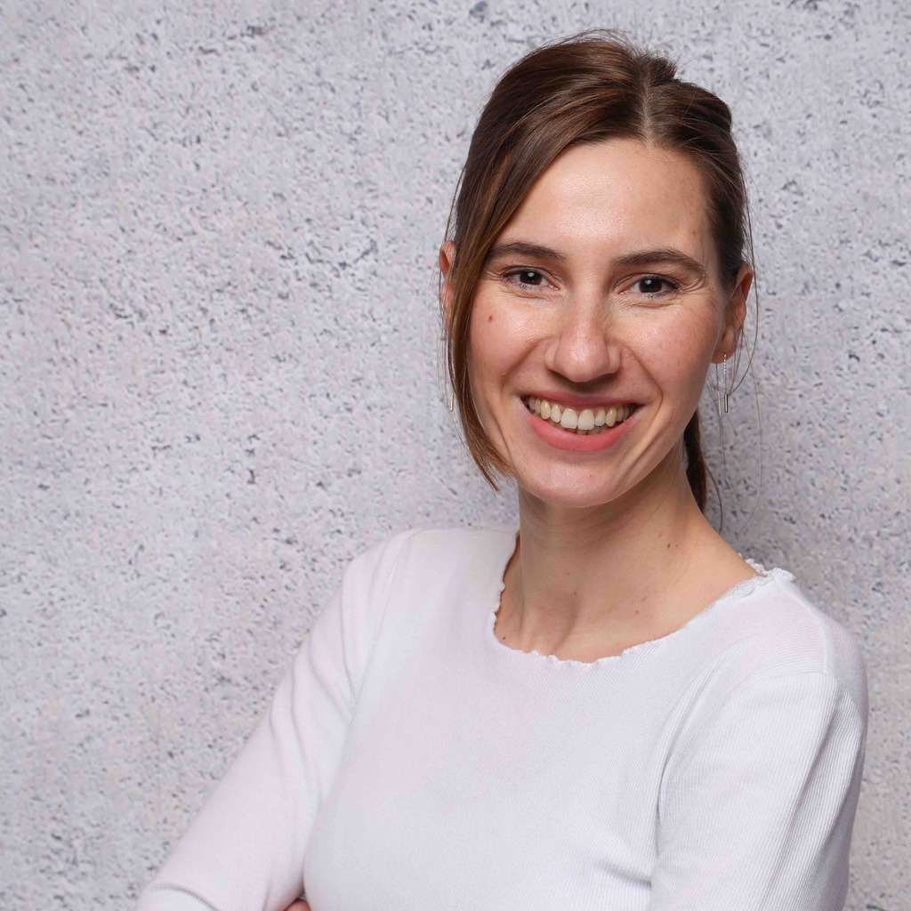 Julia Steinhofer - Personalreferentin - BARMER Hauptverwaltung ...