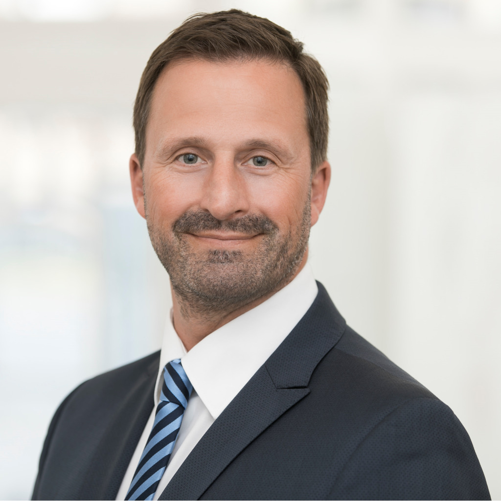 Ben Ashton - Interim Finance, Accounting and Controlling Professional ...