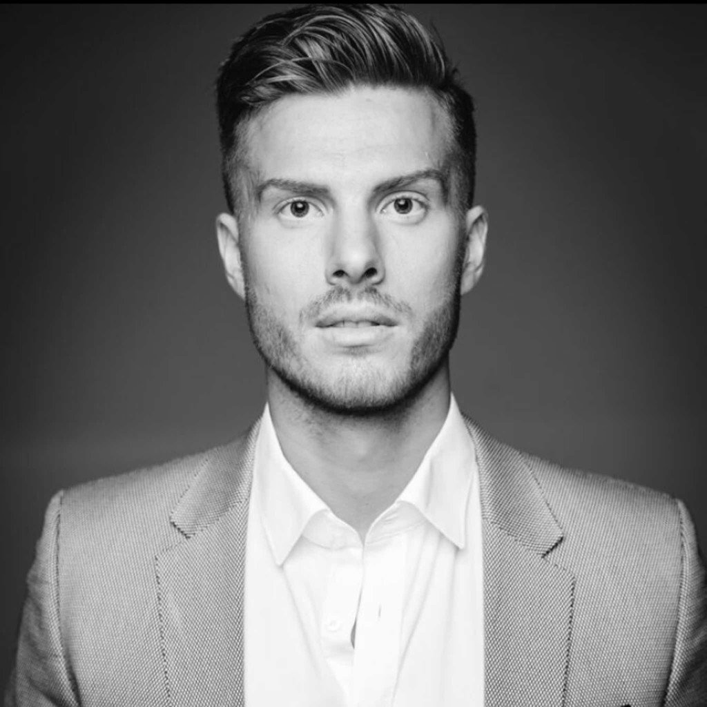 Nino Borutta - Compliance Officer - Credit Suisse | XING