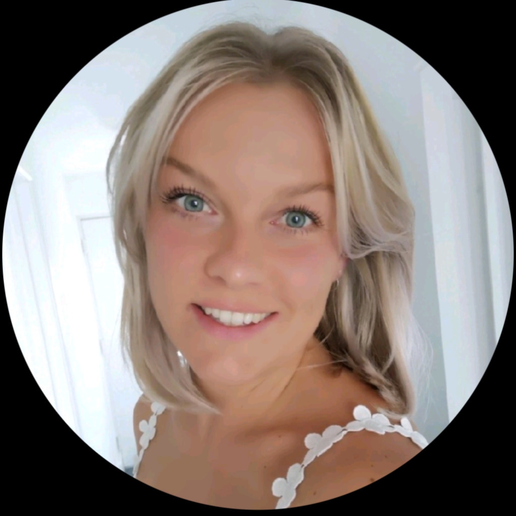 Emily Devine Sap Consultant Wolf Jansen Xing