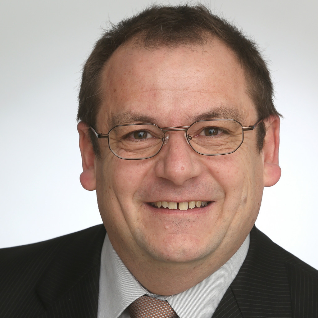 Robert Walz - Gruppenleiter Bahntechnische Ausrüstung - Vössing ...