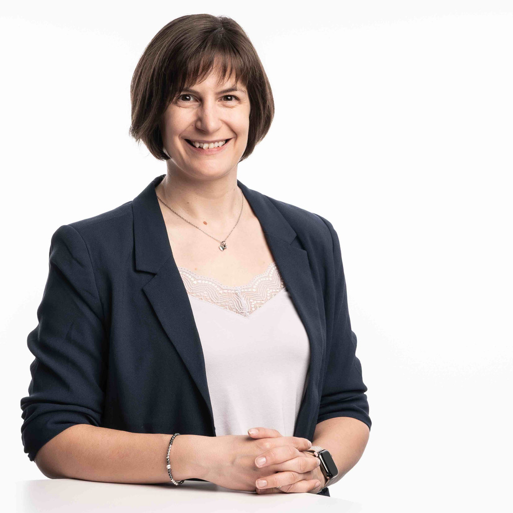 Julia Hellmann - Sr. Spezialist Qualitätskontrolle & Validation Lead - GE Healthcare Buchler ...