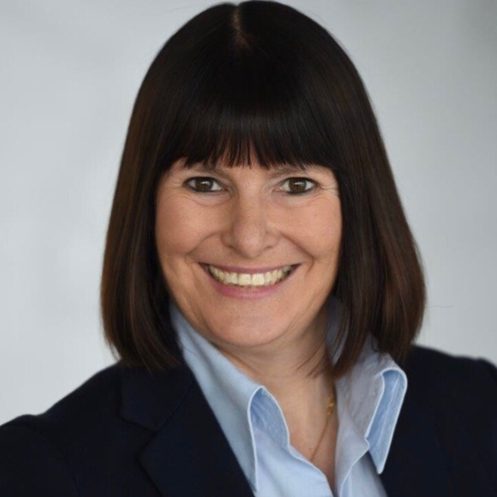 Petra Fuchs - Leiterin Kreditversicherung & Factoring - Euroassekuranz ...