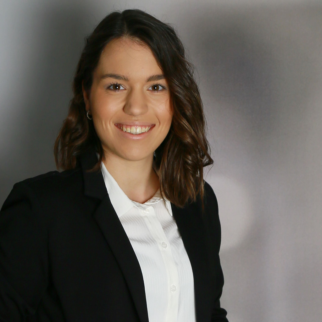 Jennifer Löwenstein - Wirtschaftsrecht - Hochschule für Wirtschaft und ...