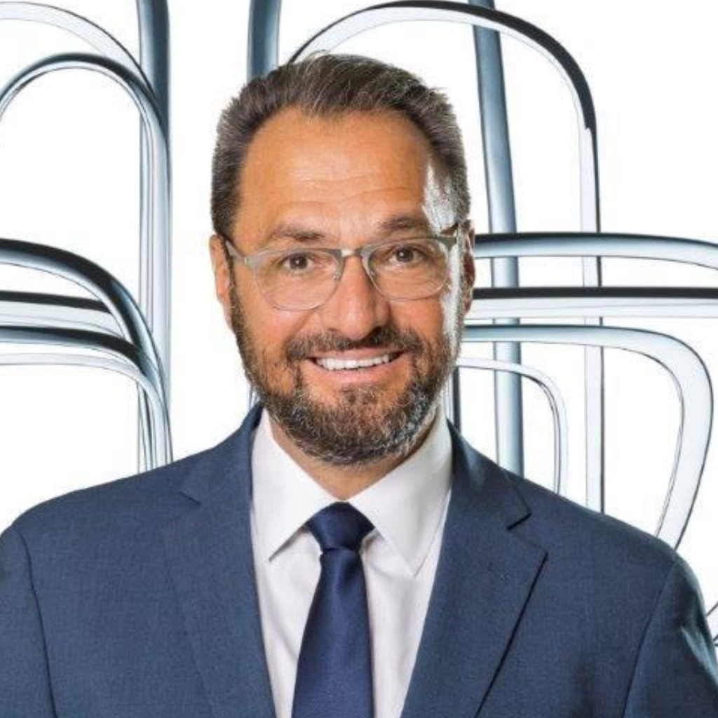 Oliver Thomas - Automobilkaufmann - BMW AG | XING