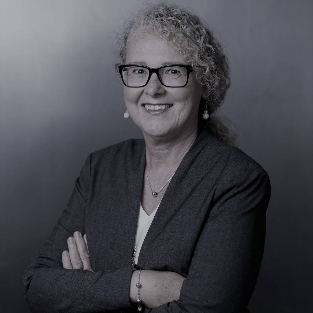 Andrea Fields - Energieanalyst / Kundenbearbeitung - BFE Institut für ...