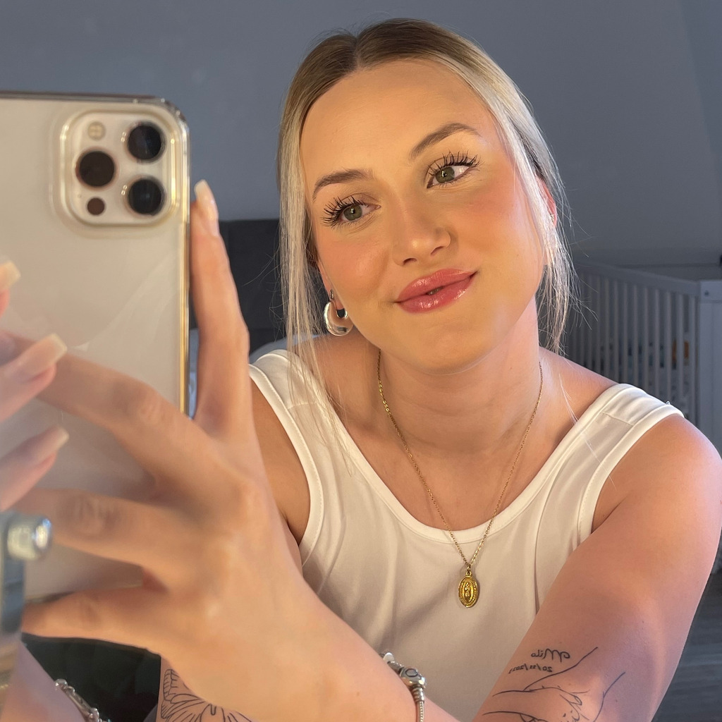 Leonie Jordan - Spielhallenaufsicht - Spektrum | XING