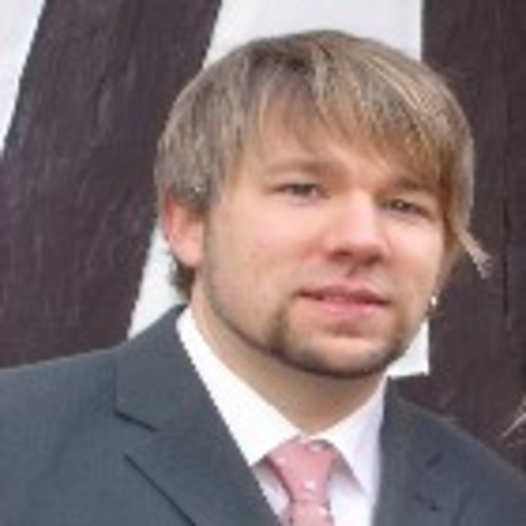 Benjamin Heil's Instagram, Twitter & Facebook on IDCrawl