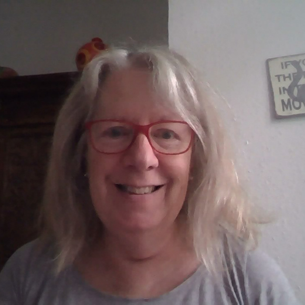 Rowan Shaw - Communications Director - Rowan Shaw | XING