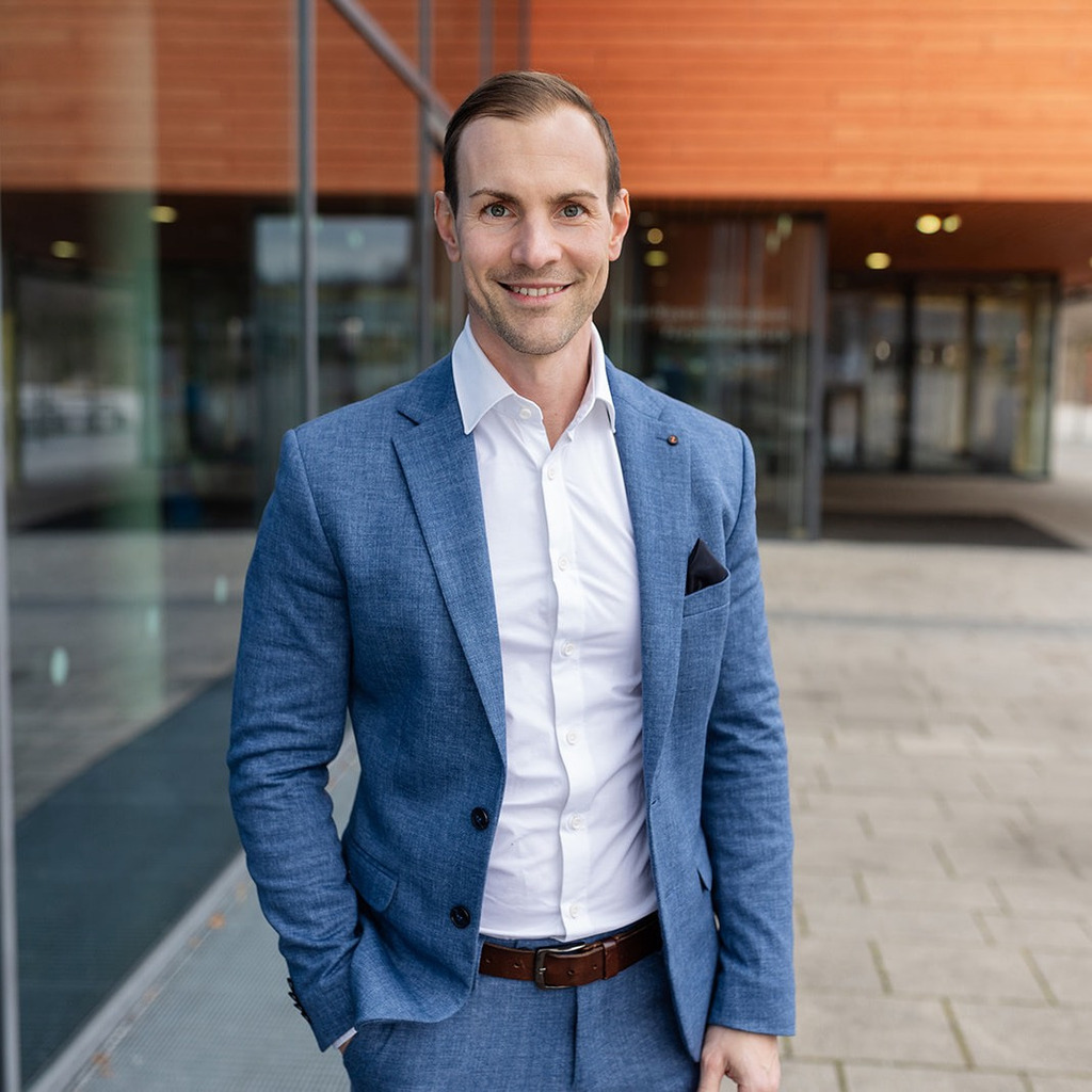 David Mayr - Mitarbeiter Vertriebsinnendienst - Johannes Kiehl KG | XING