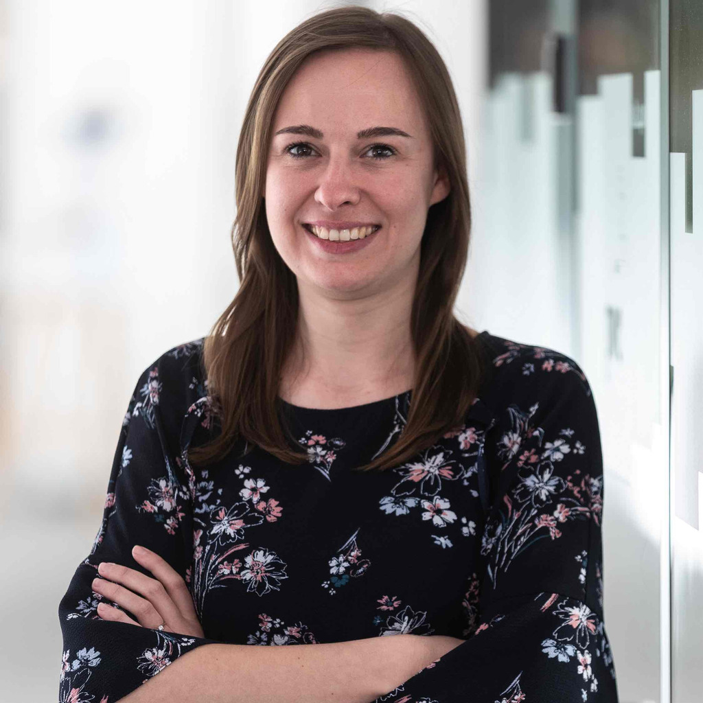 Laura Grünewald - Senior Associate - PwC Deutschland | XING