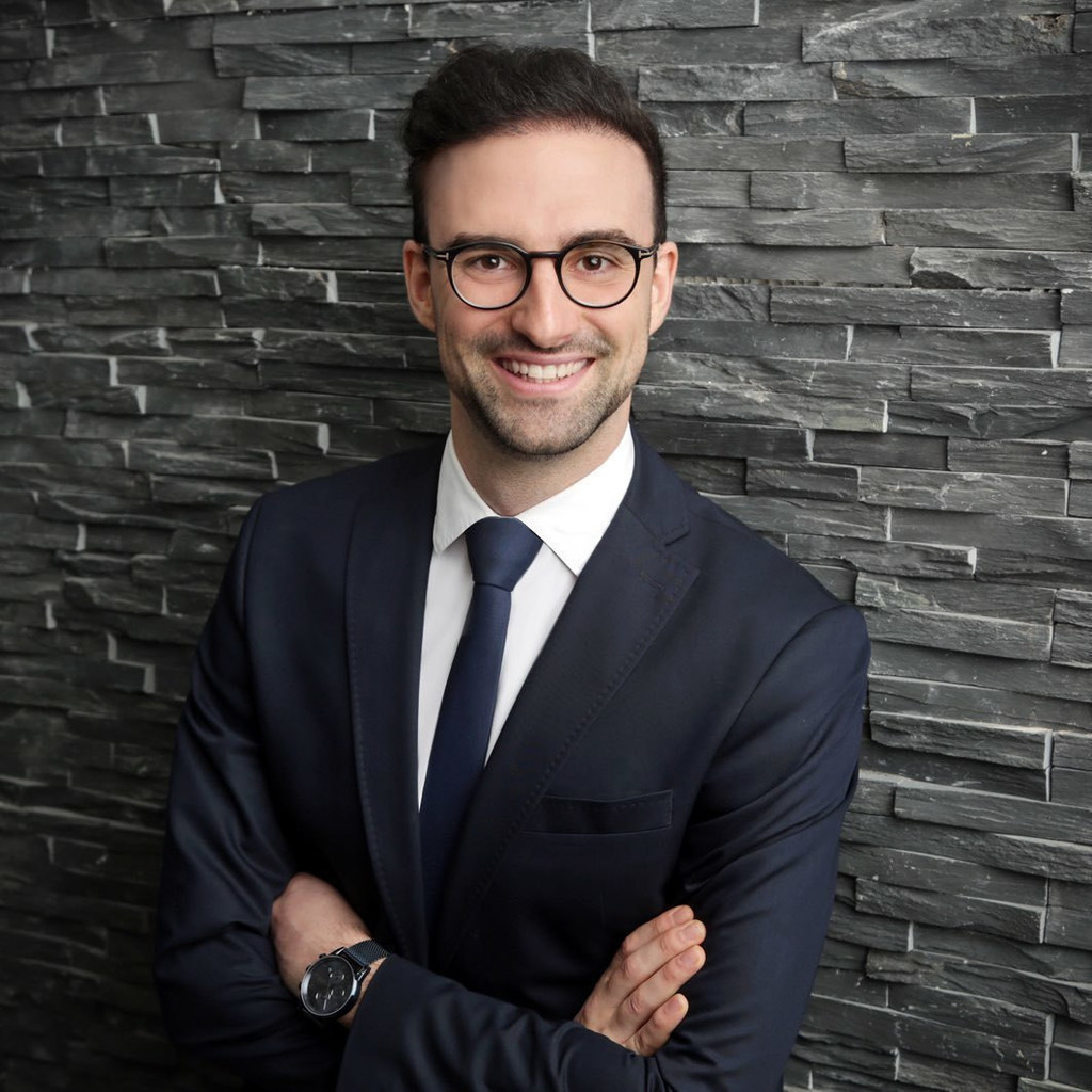 Simon Maganas - Projektleitung Qualität Baureihe MQB - AUDI AG | XING