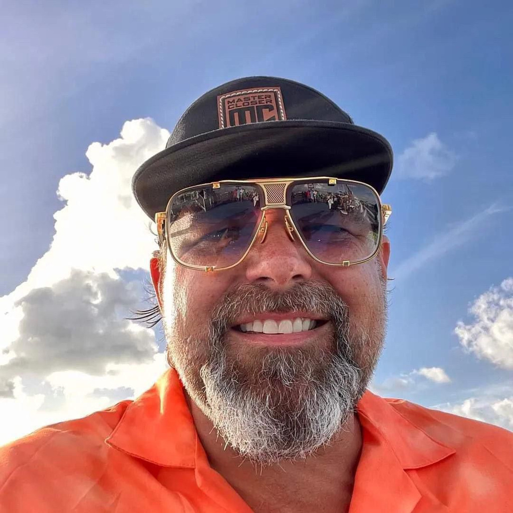 raymond walker - General Contractor - List General Contractor | XING