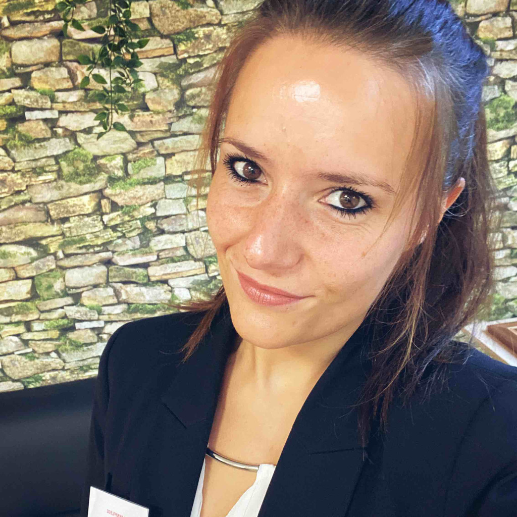 Jennifer Wunsch - Büroangestellte, Verwaltung - Pflegedienst Rhön | XING