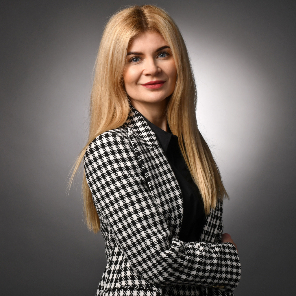 Ewelina Szymanska - Senior Recruiter- Commercial Markets - Constares GmbH | XING