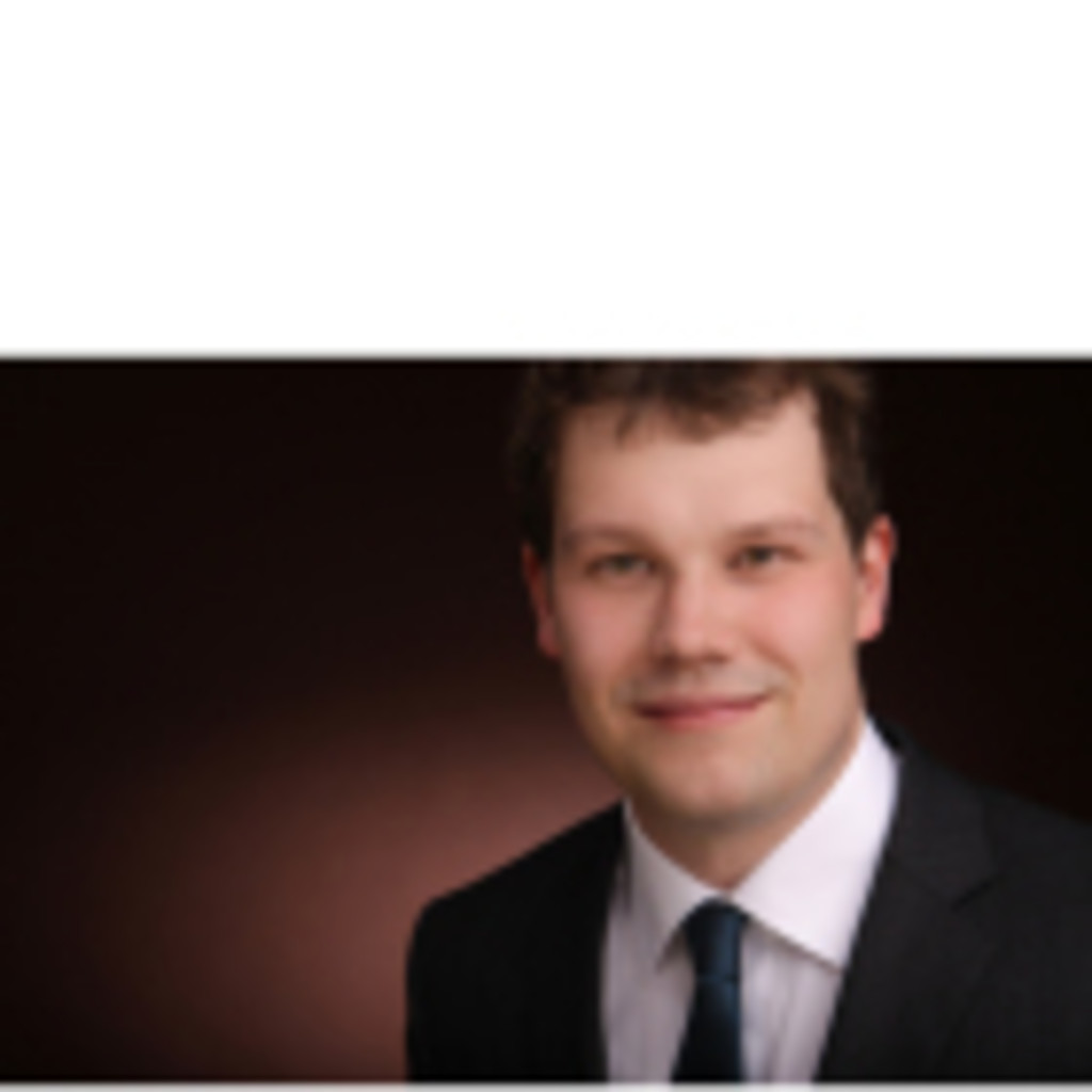 Thomas Göllner - Principal Engineer / Manager Simulation Factory ...