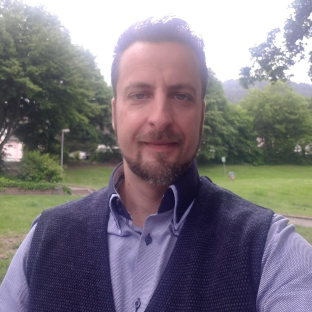 Michael Bluhm - Leiter Vermietung NL Bergkamen - LEG-Immobilien-Gruppe ...