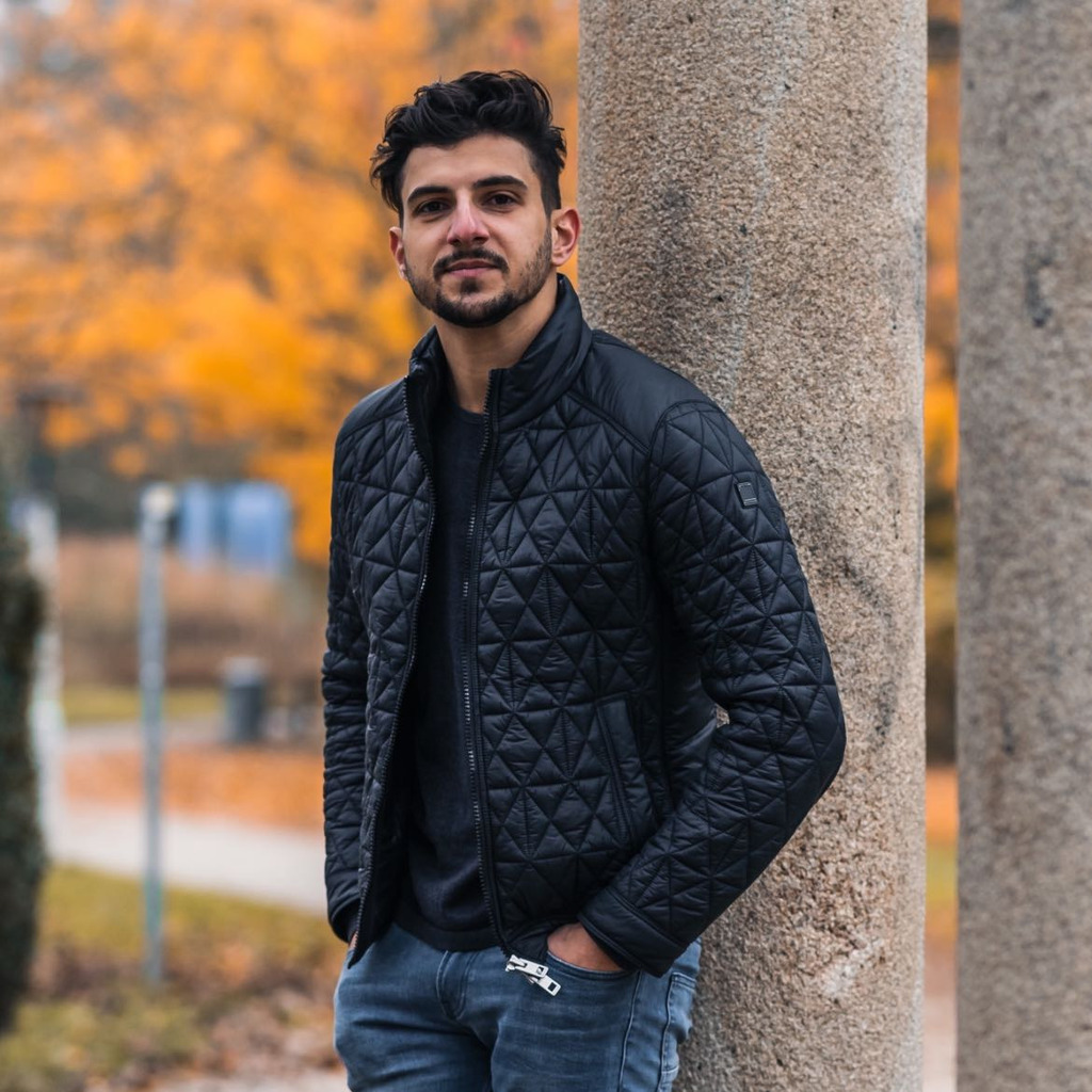 Adrian Böhm - Werkzeugmechaniker - Mold-Masters Europa GmbH | XING