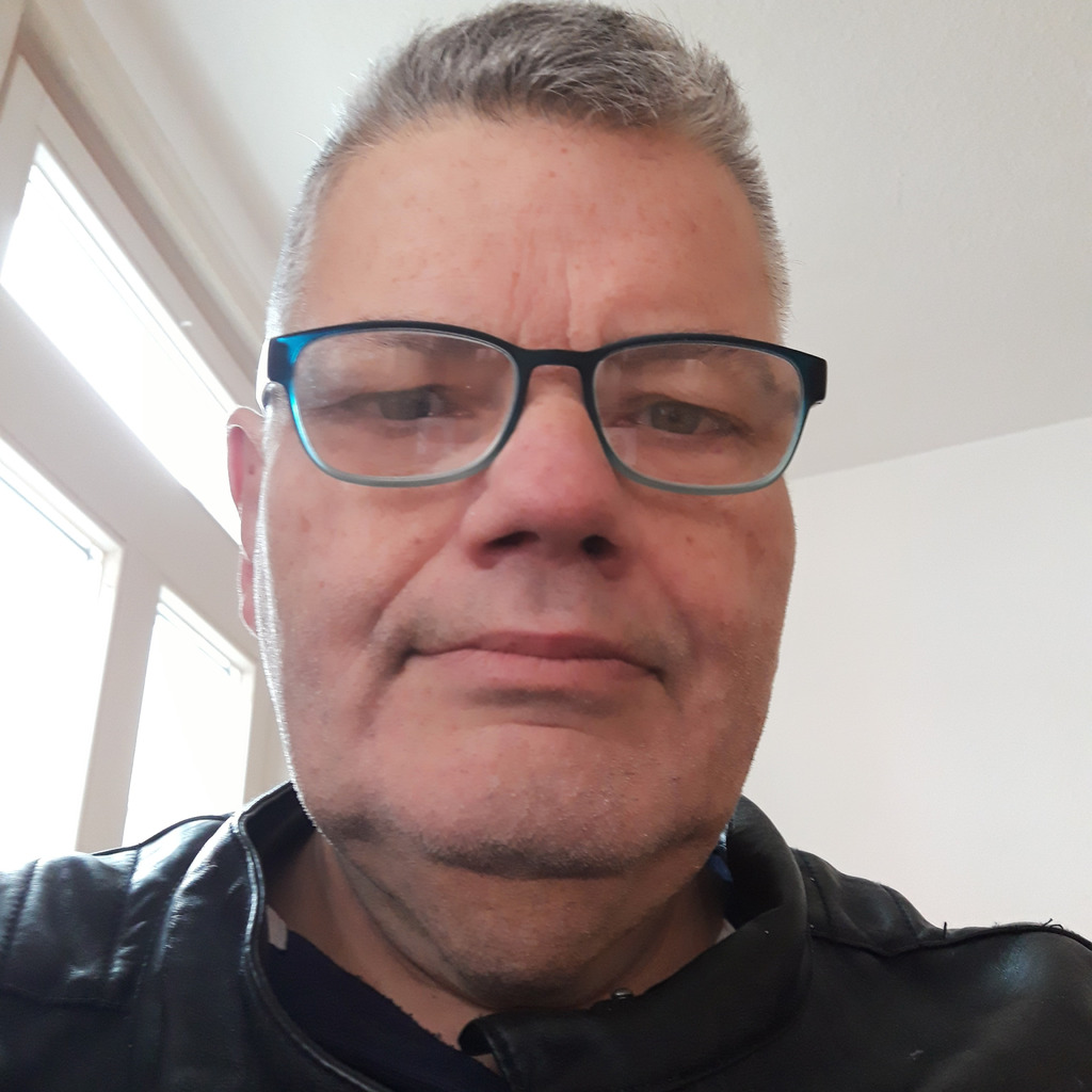 UWE MARTIN LAUER - Büro-Angestellter - Technisches Büro Leonberg | XING