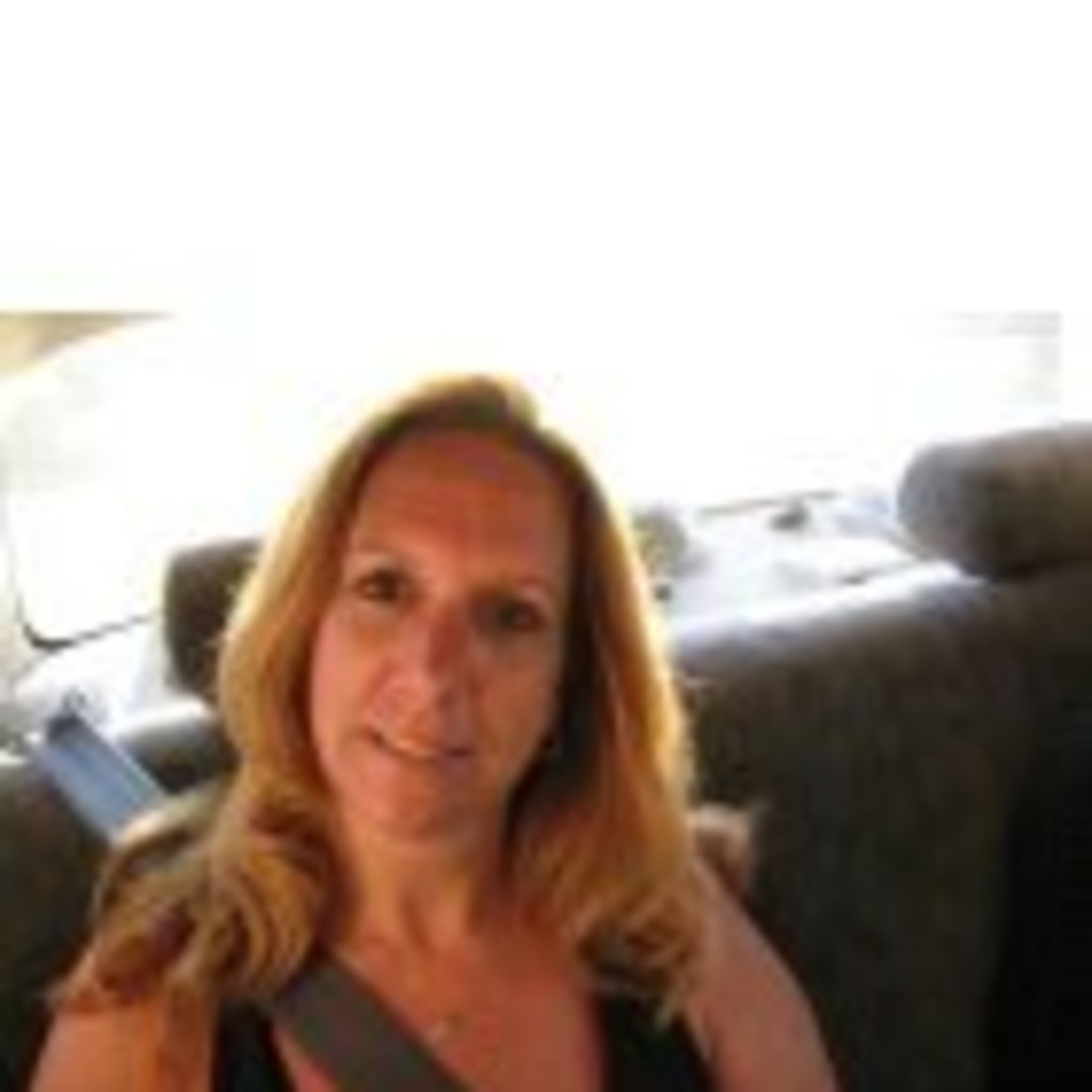 Deb Frank - Community Banker - Home Savings of America | XING