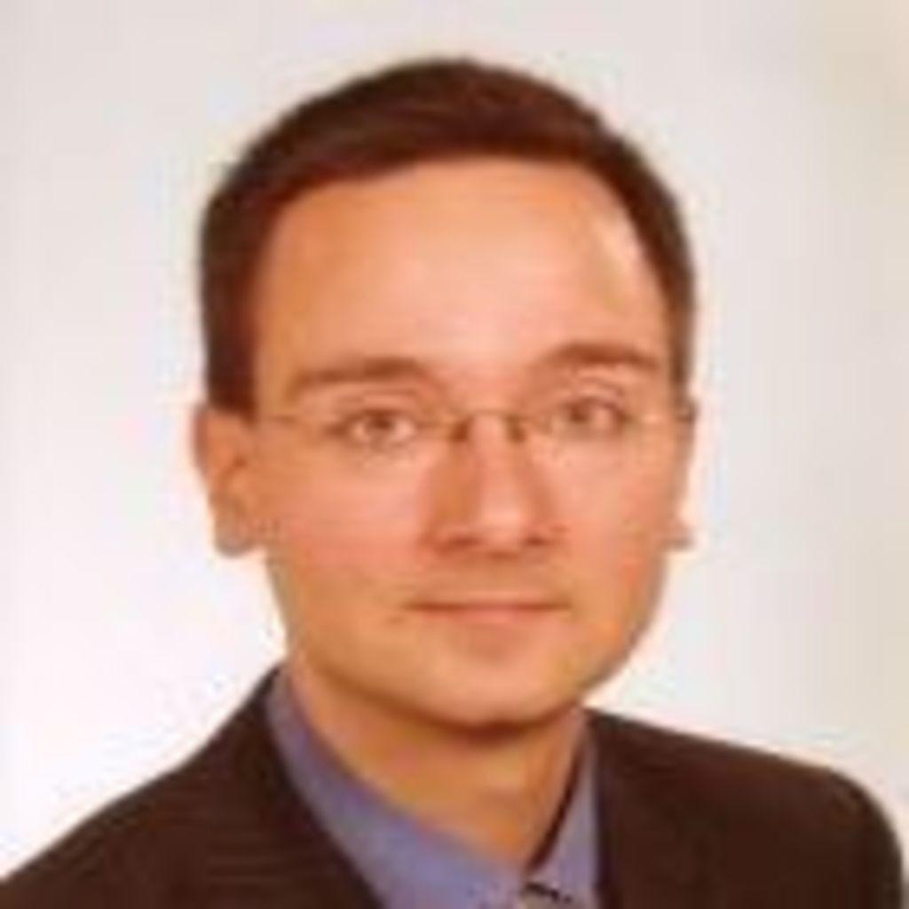 Dr. Thomas May - Geschäftsführer - Solid Apps GmbH | XING