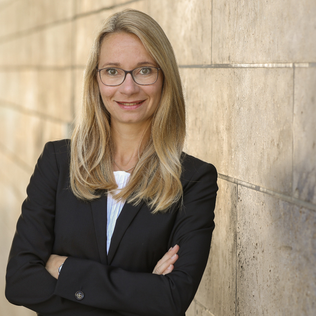 Julia Lippoth - Head of Compliance and MLRO - Bullish Europe GmbH | XING